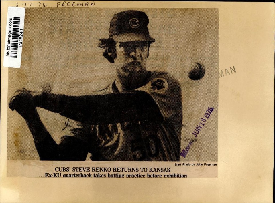 1976 Press Photo Cubs' Steve Renko takes batting practice before ...