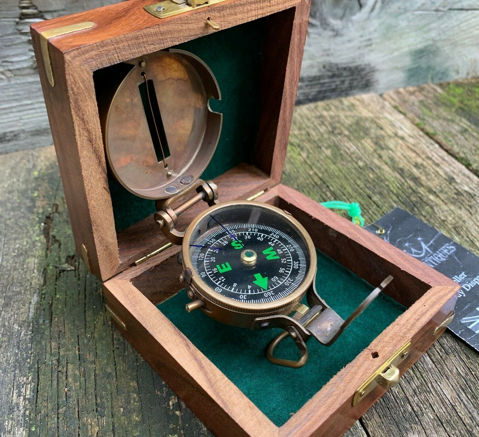 Soldiers Military Thumb Compass Vintage Brass WW2 1940 Navigation World ...