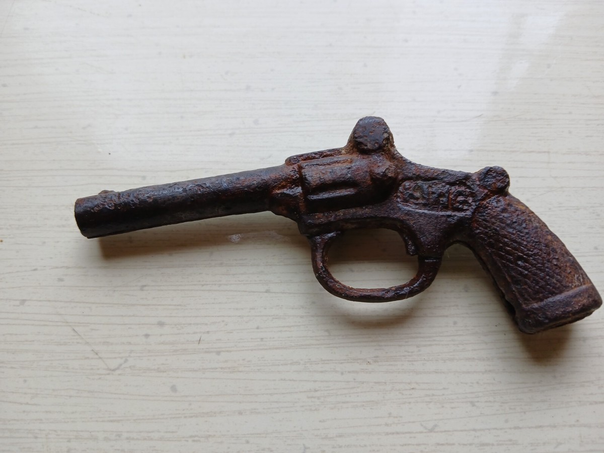 Cast Iron Cap Guns Early 1800s Ives Cast Iron POLO Cap Gun