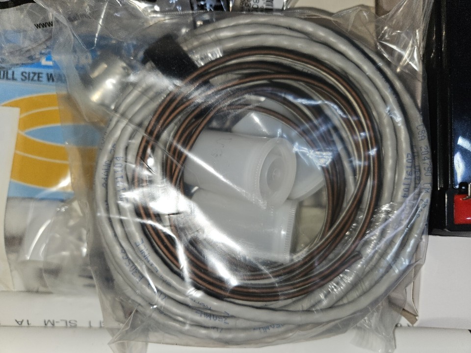 Seaperch ROV kit robonation underwater Robot Robotics W/ Battery NEW IN ...