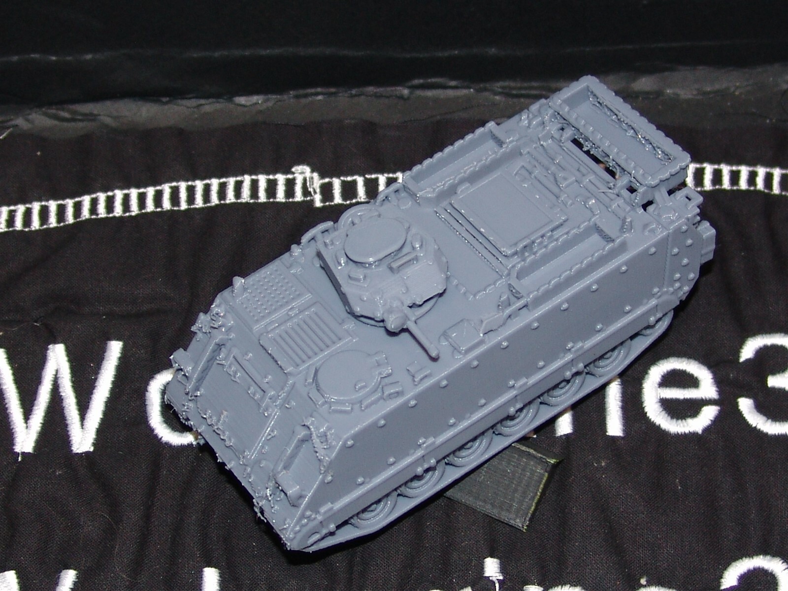 Flames Of War Australian M113 AS4 Arm Personnel Carrier 1/100 15mm FREE ...