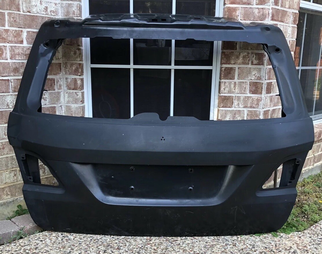 1667400305 MERCEDES BENZ OEM REAR LIFTGATE 2012-2015 ML CLASS | eBay