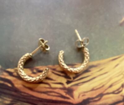 New Gold Plated Gold Colour Hoop Cuff Hook Minimalist Earrings AU Gift ...