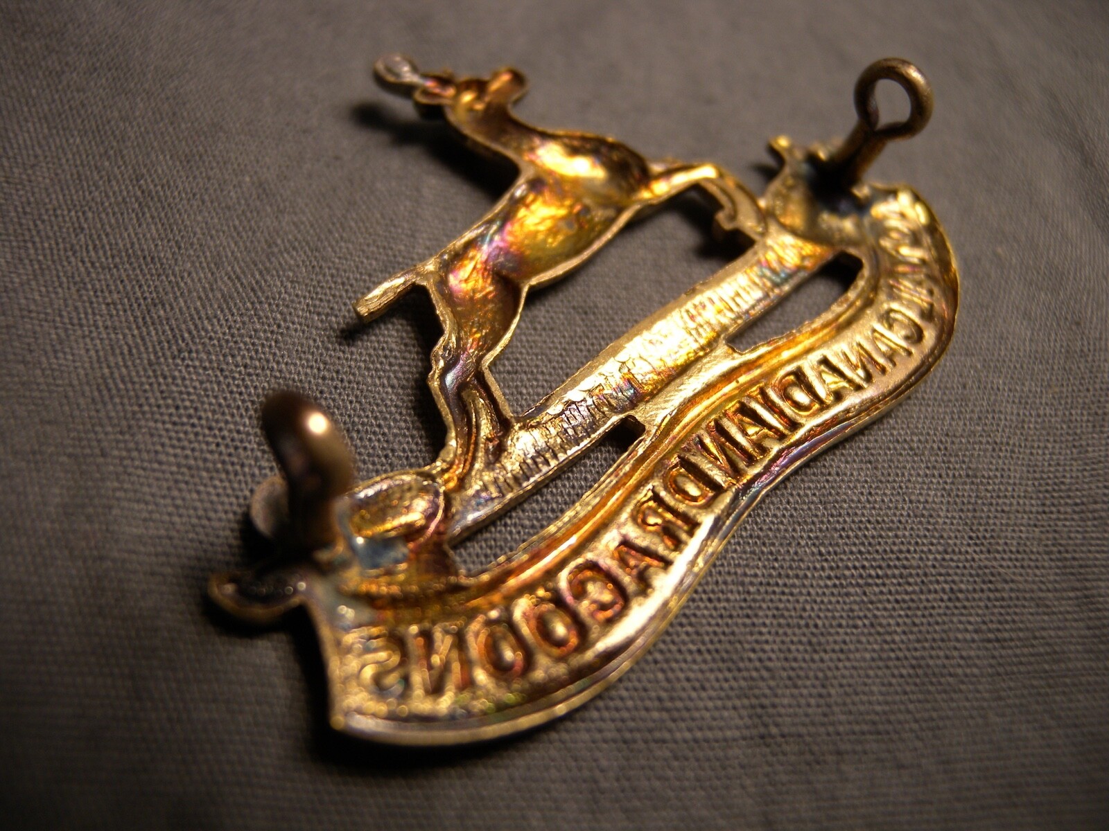 ROYAL CANADIAN DRAGOONS WWII OFFICER CAP BADGE C.1 RCD R.C.D. CANADA ...