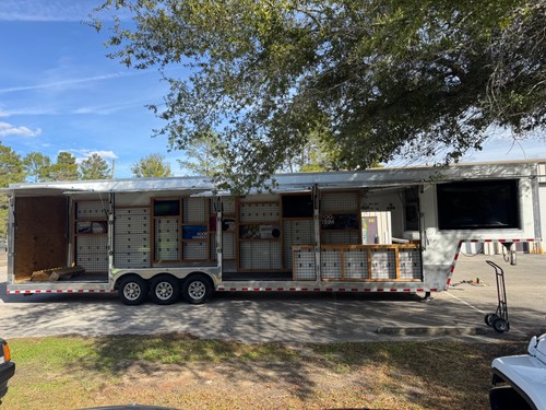 44 ft Enclosed Trailer Open 1 side Show/Display gooseneck Trailer 3 ...