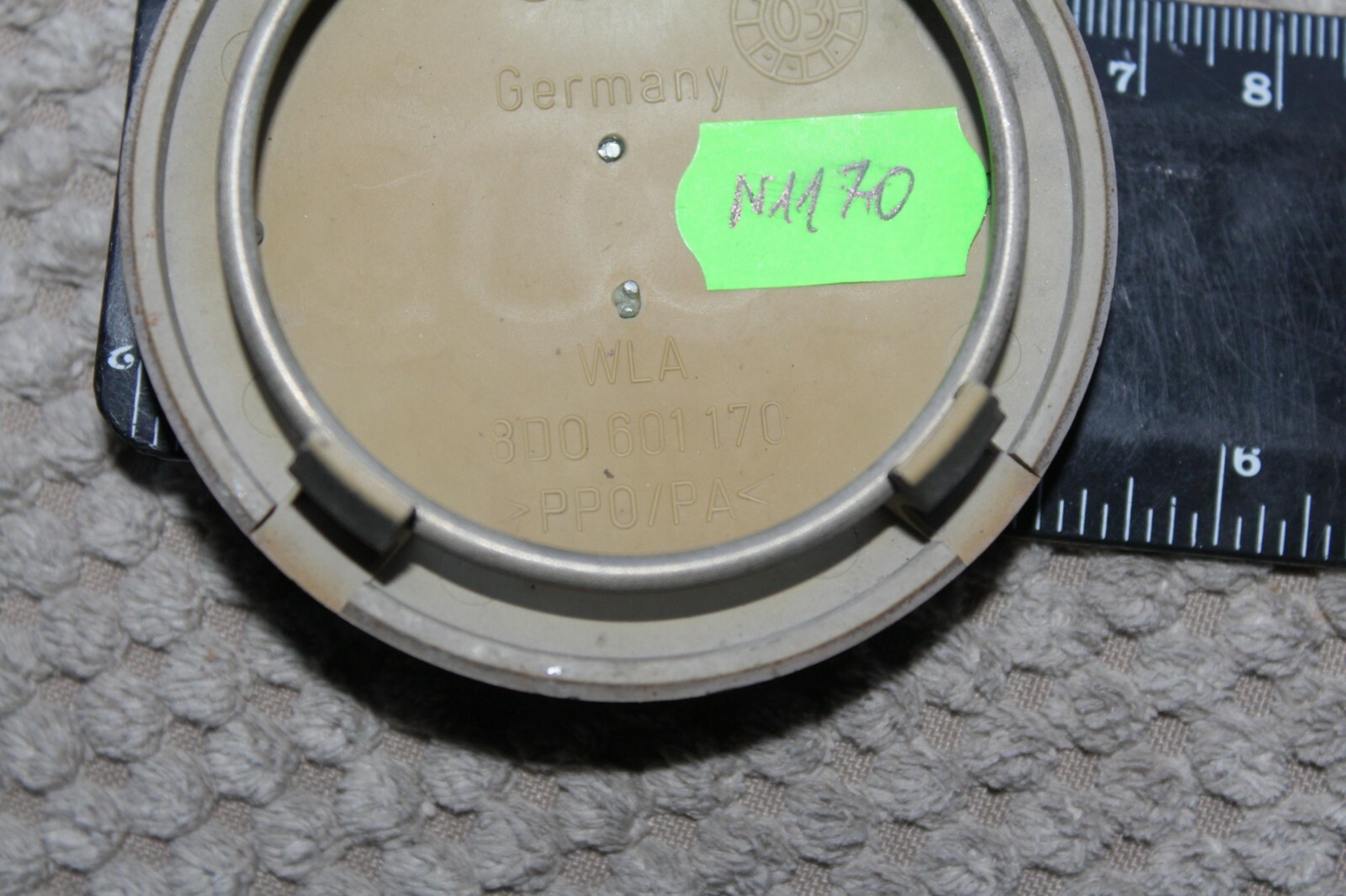 Original OEM Genuine AUDI A3 A4 A6 A8 8D0601170 Alloy Wheel Center Cap ...