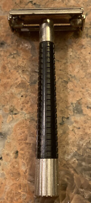 VINTAGE SCHICK FOLDING RAZOR L26M | eBay