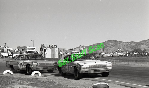 1968 NASCAR racing photo negative Bobby Isaac, Richard Petty at ...