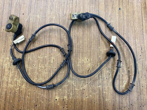 Ford Falcon AU Fairmont Ghia IRS Rear ABS Sensors Pair (R)LHS (R)RHS ...