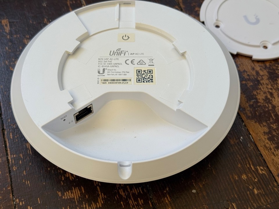 UniFi AC Lite Wifi Wireless Access Point Ubiquiti UAP-AC-LITE 802.3af POE | eBay