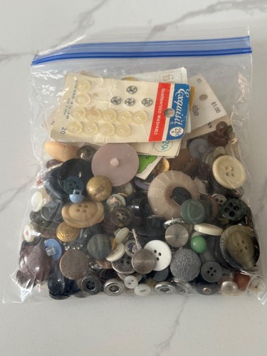 Large Collection of Various Vintage Buttons | eBay