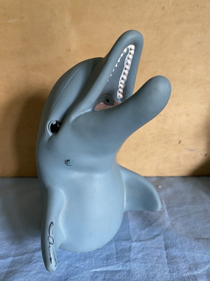 FLIPPER & SCAR Squirting Hand Puppets Dolphin & Shark Pizza Hut 1996 ...