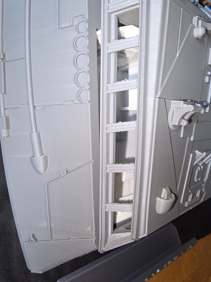 BATTLESTAR GALACTICA Colonial Shuttle 25" 1/32 Scal Model Kit Huge W ...