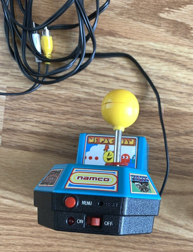 Namco Ms Pac-Man Plug N Play Handheld 5 in 1 Video TV Game Jakks 2004 ...