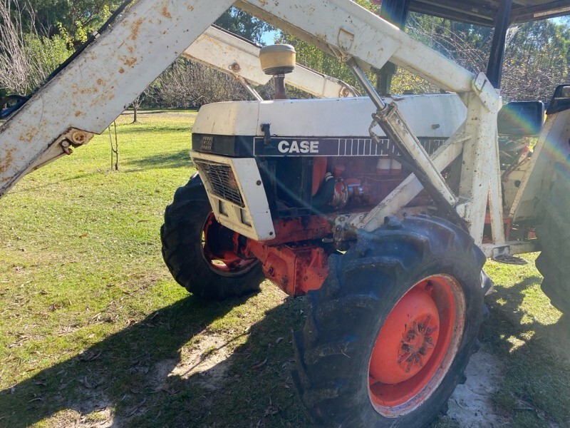 60HP Tractor 4WD FEL Case VGC est. 3000 hours | eBay Australia