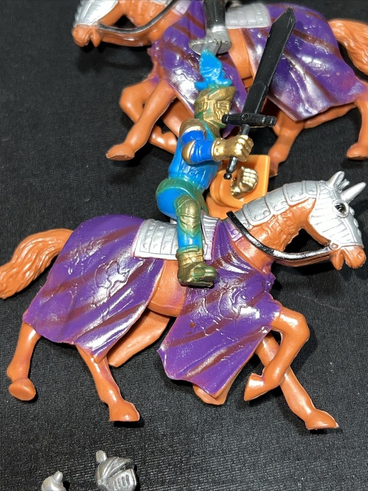 Supreme Silver Knight Medieval Play Set With Knights Horses Lot | eBay