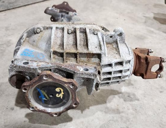 2007-2013 Cadillac Escalade Front Differential Carrier Assembly OEM 3. ...