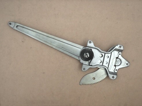 69802-60030 Toyota Regulator sub-assy, front door window, lh 6980260030 ...