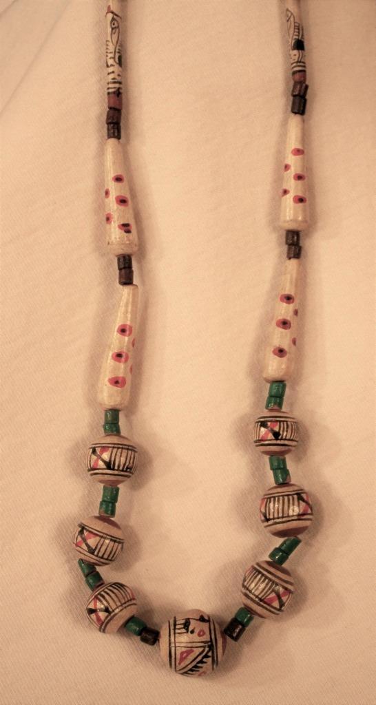 Vintage Shaped & Hand-Painted Indigenous Peoples Desi… - Gem