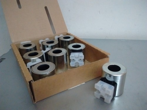 Lot of New (8) Rexroth Solenoid Coil R901370939 24VDC 1.25A | eBay