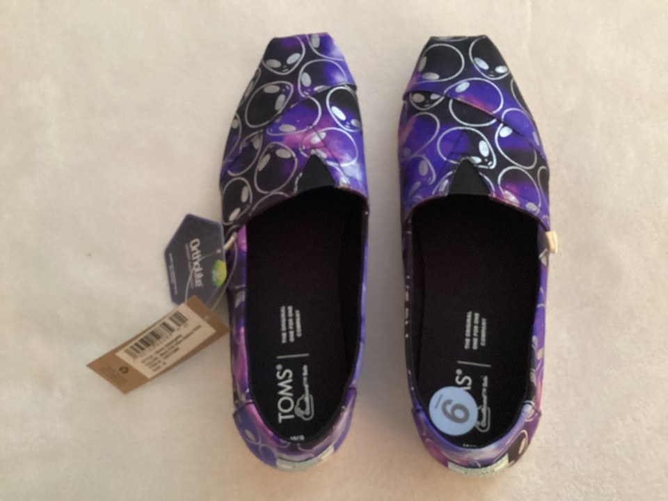 TOMS ALPARGATA SHOES BLACK FOIL ALIEN GALAXY PRINT SLIP ON FLATS~SZ 9 ...