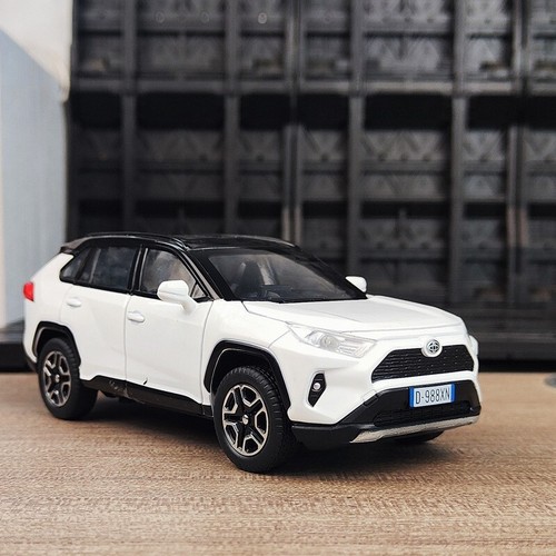 Toyota RAV4 SUV Alloy Model Car Toy Diecasts Metal Casting Sound and ...