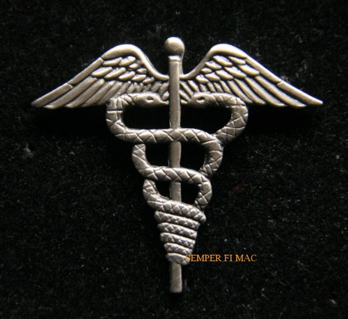 HOSPITAL CORPSMAN HM HAT LAPEL PIN DOC FMF US NAVY USS MARINES CADUCE ...