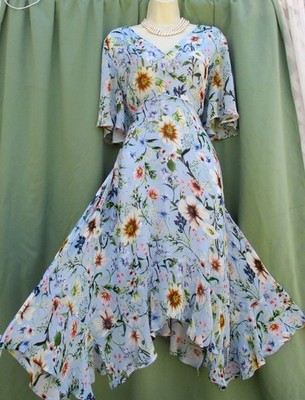 Beautiful Monsoon Heidi Size 18 Floral Blue Chiffon Hankie Hem Mid ...