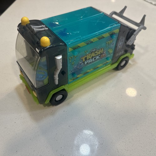 The Trash Pack Mystery Series Gross Ghost Garbage Ghost Truck Limited ...