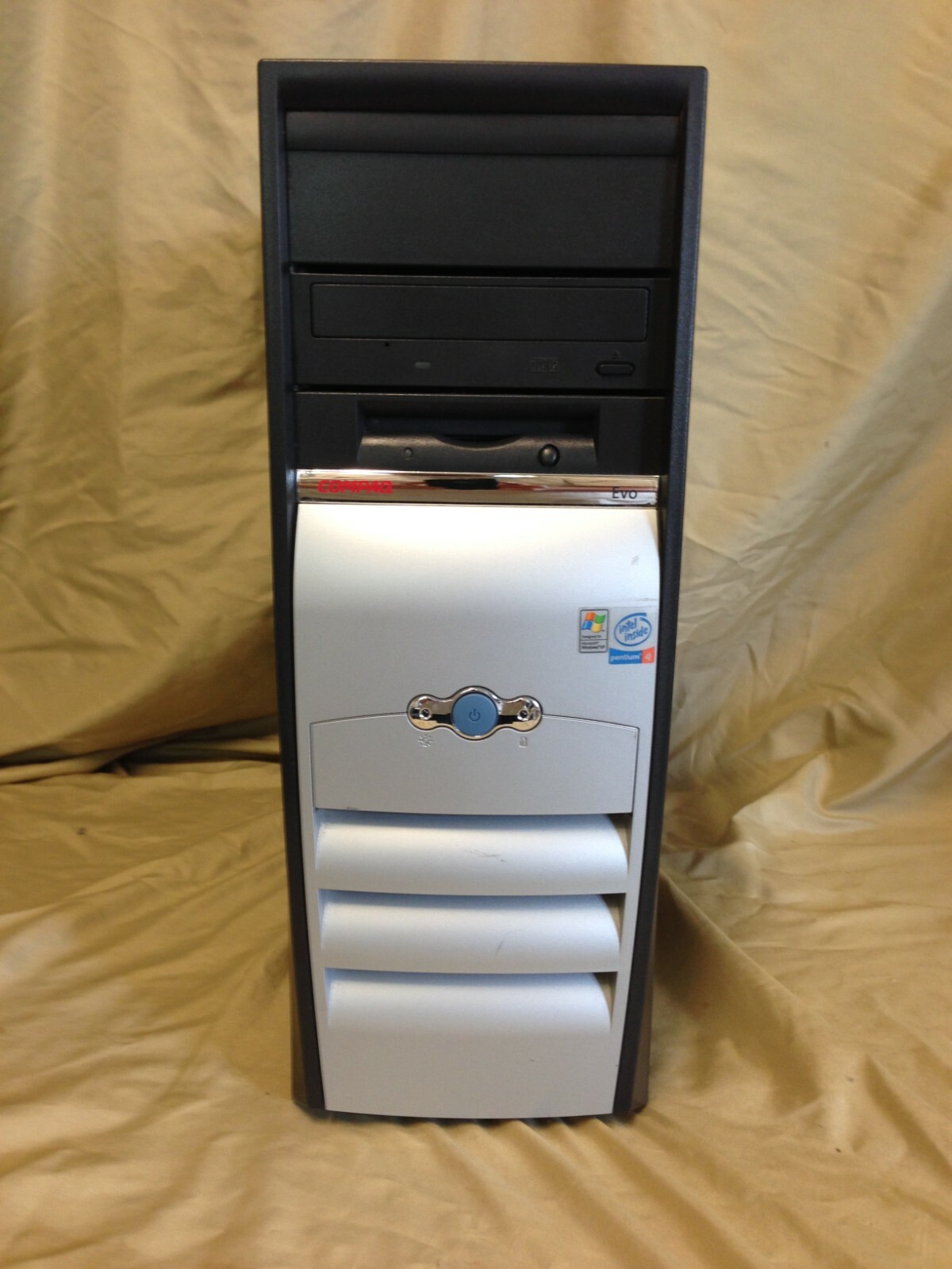 Windows xp HP EVO D51 Desktop computer Pentium 4 / 2.6GH / Serial ...