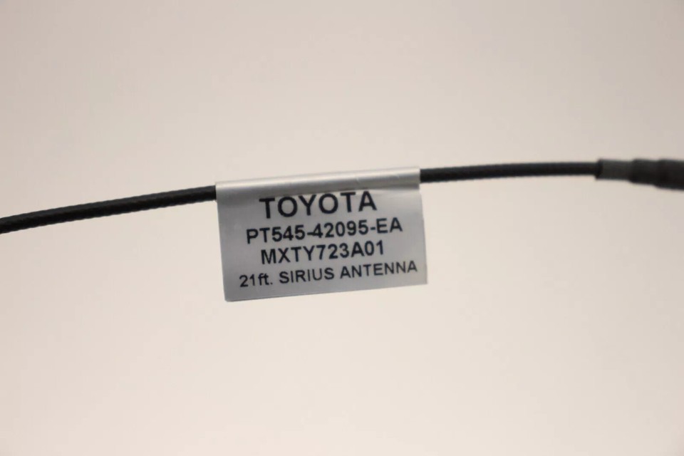 New OEM Genuine Sirius XM Satellite Antenna Toyota Lexus PT545-42095-EA ...
