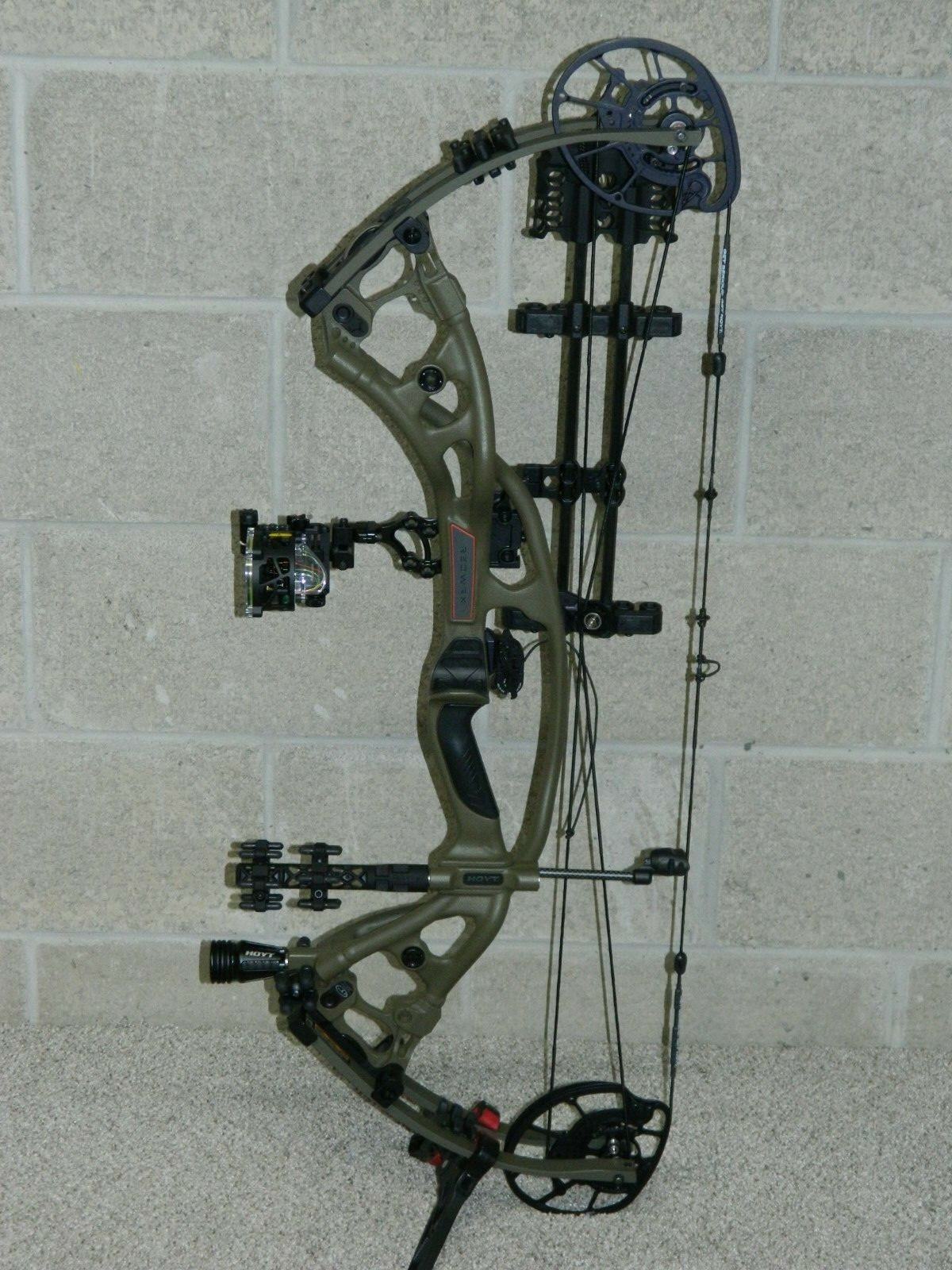 Hoyt Carbon RX-5 Ultra Bow Package- 50 to 60 lb- RX5- 27 to 32" DL ...