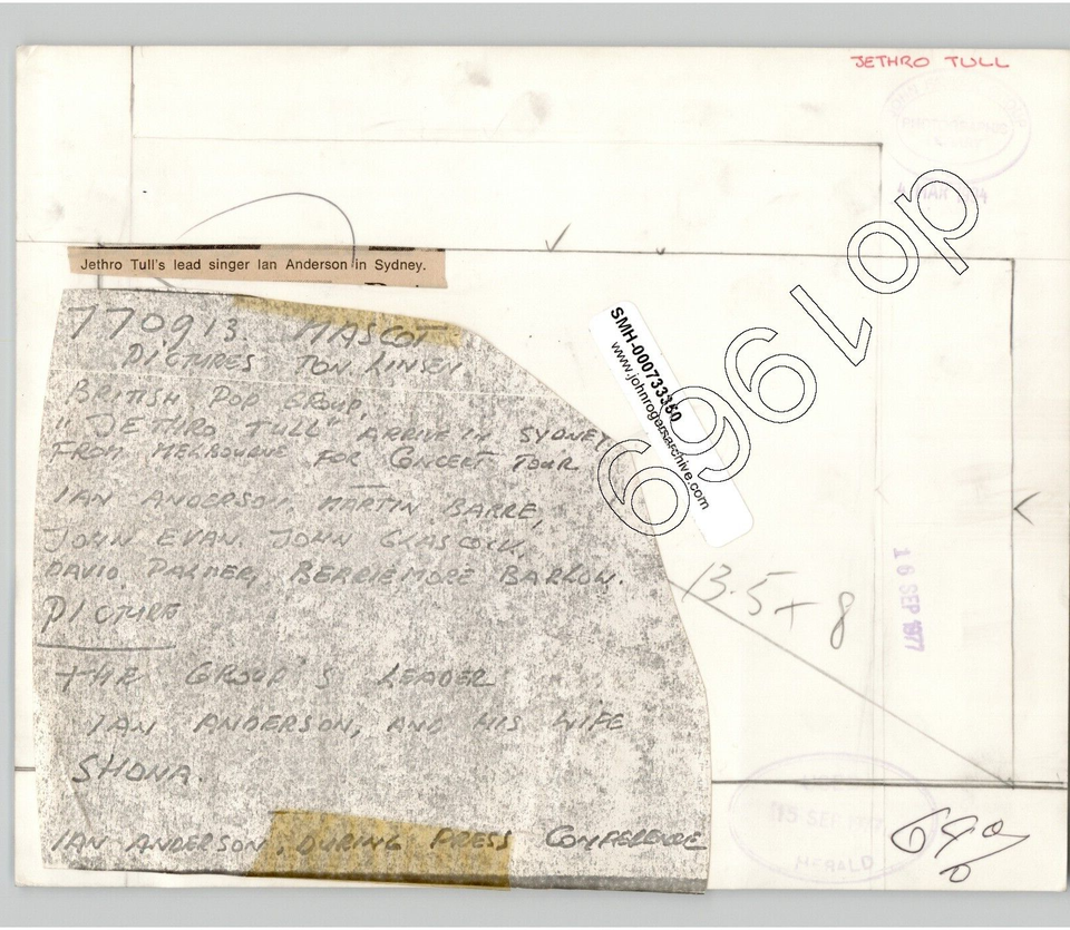 JETHRO TULL Rock Band Lead Singer IAN ANDERSON Sydney 1977 Musician ...