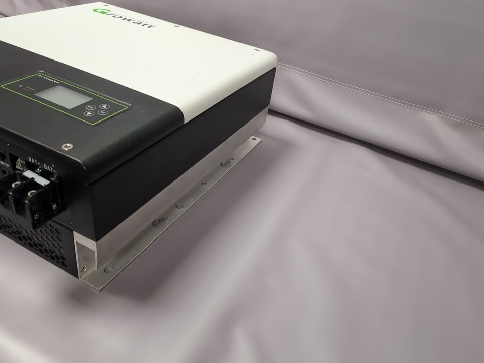 Growatt SPA3000 - 3 KW AC Coupled Battery Storage Charger / Inverter ...