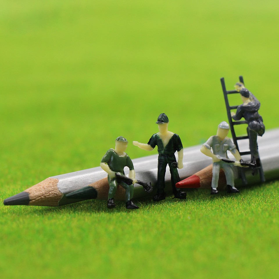 50pcs Model Railway HO Scale 1:87 Painted Figures Engineer Workers ...