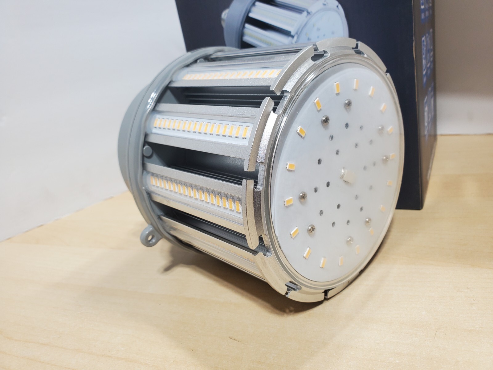 GREEN CREATIVE GCR-57948 TITANIUM SERIES 80W LED CORN BULB 9300LM 4000K ...