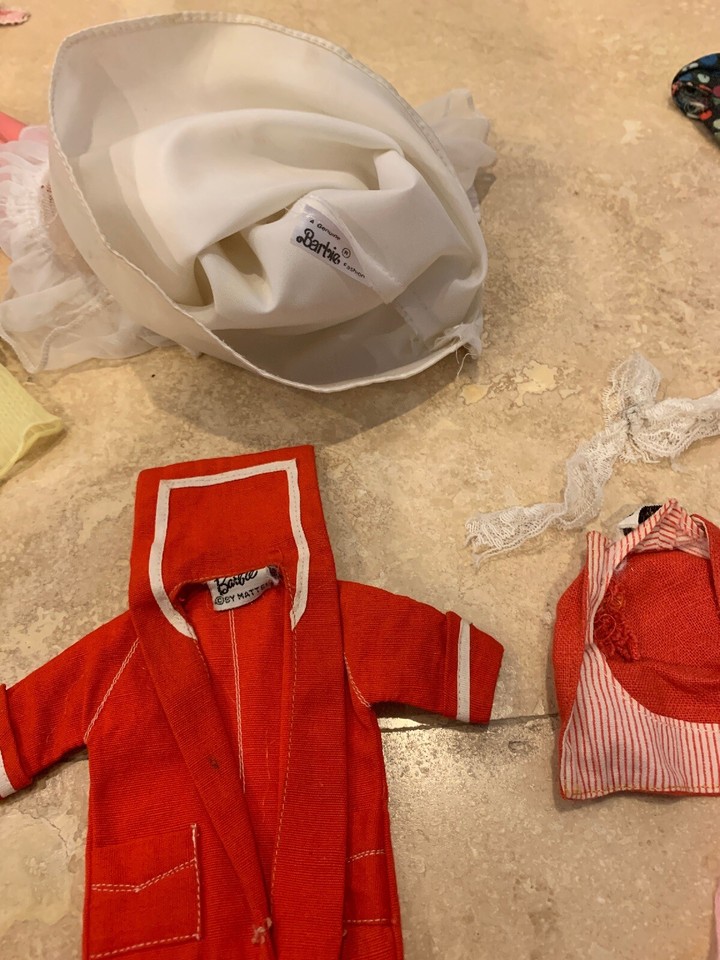 1959 Vintage Barbie Clothes, Case, And Accessories | eBay