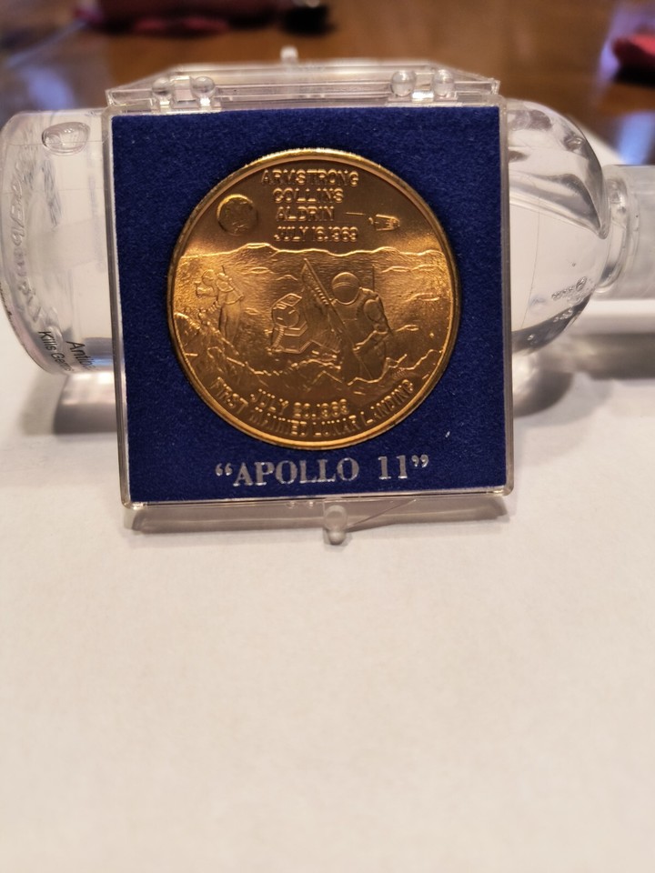 Vintage NASA Apollo 11 "First Manned Lunar Landing" Coin July 16, 1969 ...