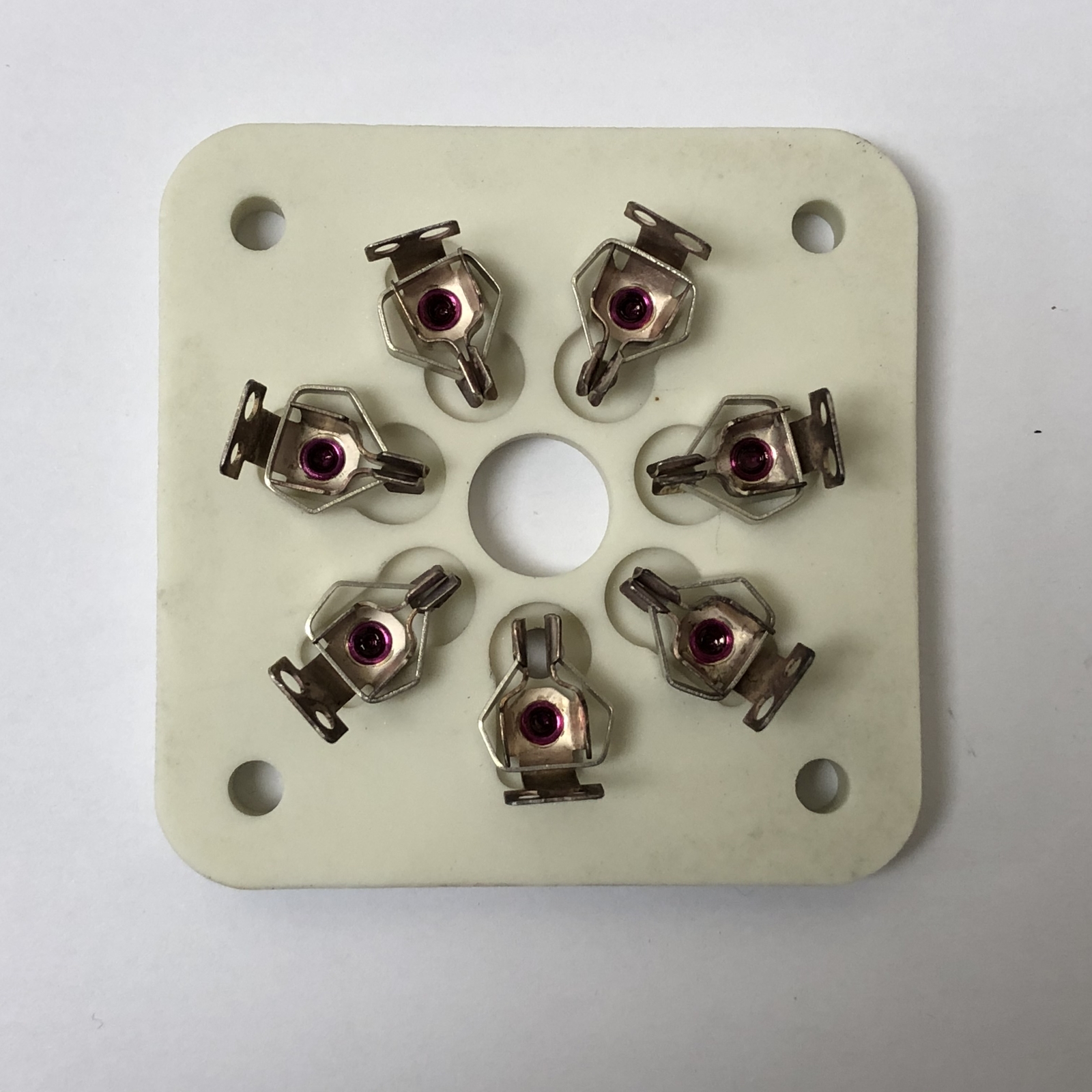 B7A CERAMIC USSR FOR 829B QQV06-40A ETC NOS VALVE SOCKET BASE (B4) | eBay