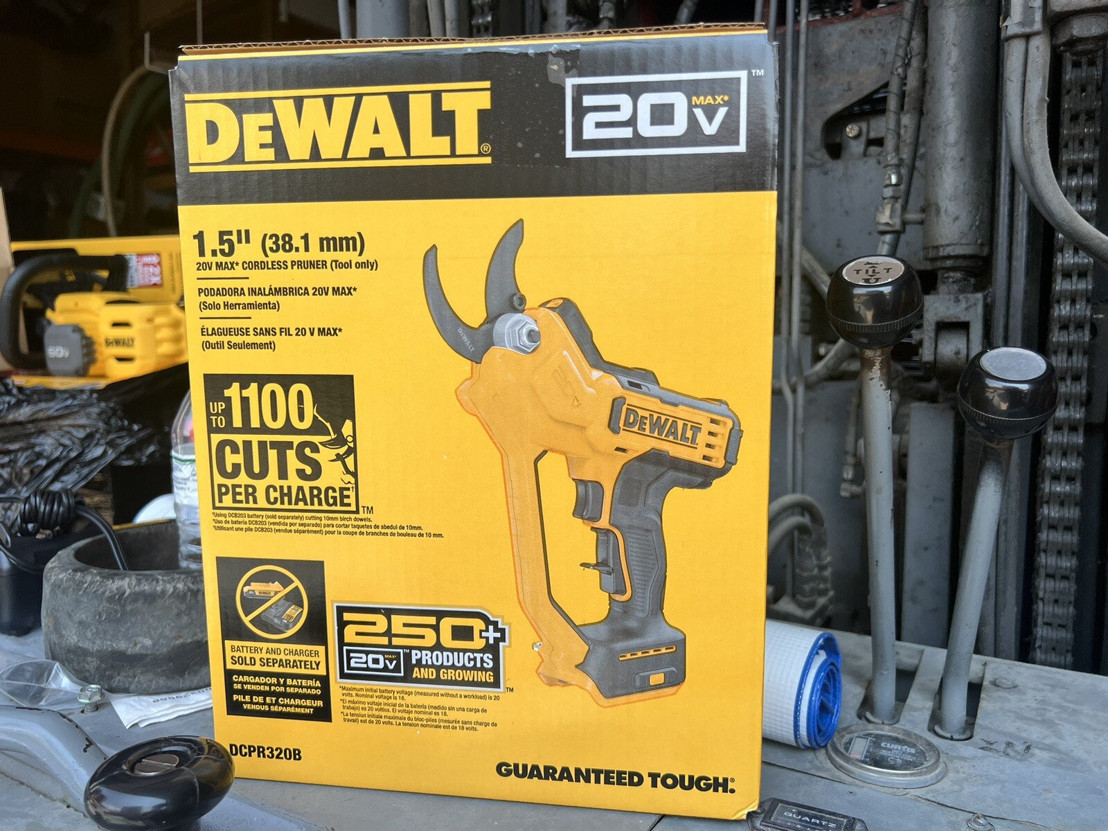 DEWALT DCPR320B 20V MAX 1.5" Cordless Pruner - Yellow 885911784085| eBay