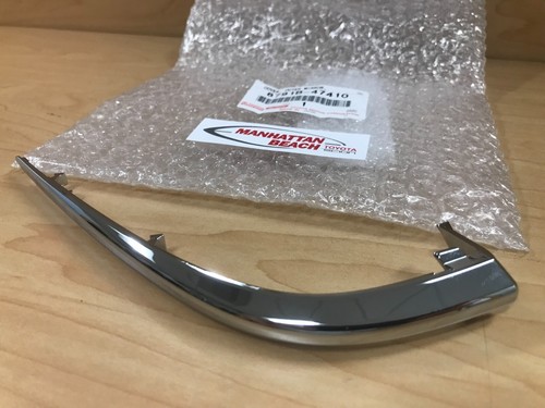 16-21 TOYOTA PRIUS RIGHT PASSENGER SIDE MIRROR CHROME MOLDING TRIM ...