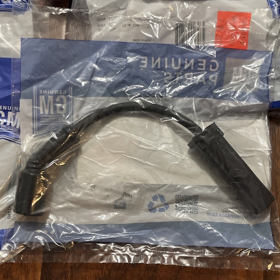 “8 PACK” Genuine GM OEM Cadillac Chevrolet Ignition Spark Plug Wire ...