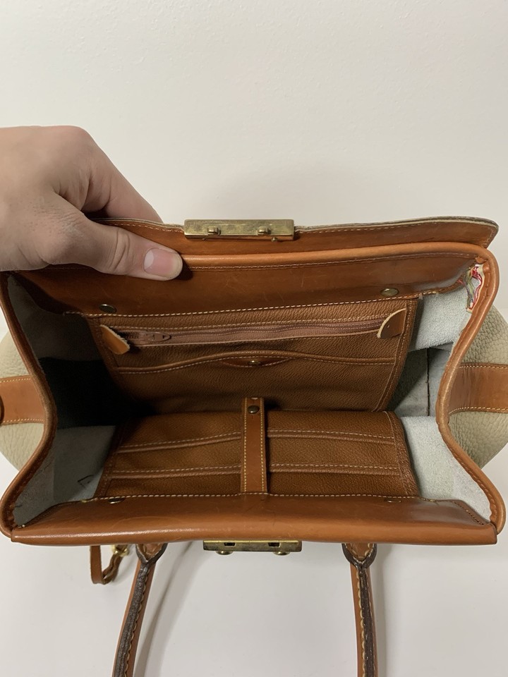 VNTG Dooney & Bourke Doctor Bag Weather British Tan Pebbled Locking ...