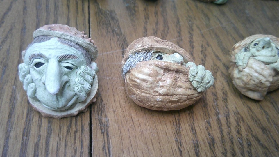 Rare 12 pcs. Clare craft disc world Nutcase men walnut figurines made ...