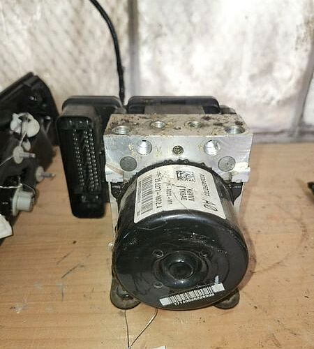 2011-2013 Honda Odyssey ABS Anti-Lock Brake Pump Control Module ...
