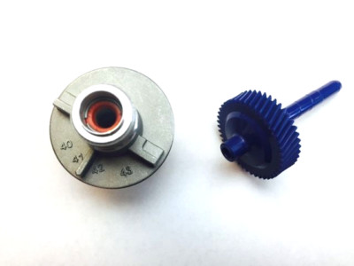 700R4 Transmission Speedometer Drive Gear Housing With Blue 43 Tooth ...