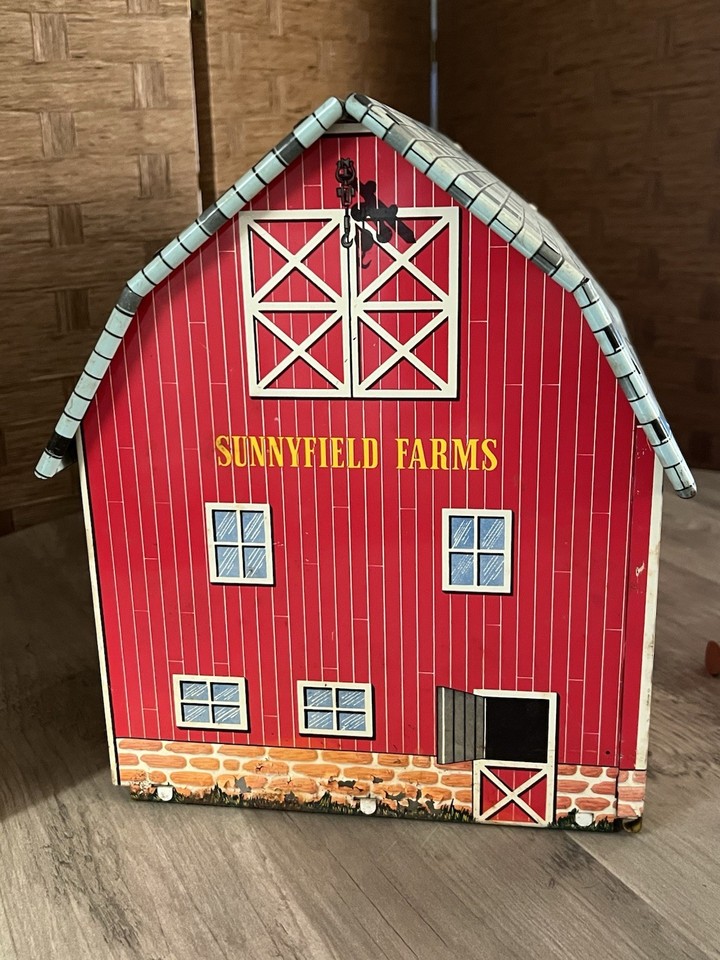 Vintage Ohio Art Tin Litho Sunnyfield Farms Barn Silo Animals Tractor ...