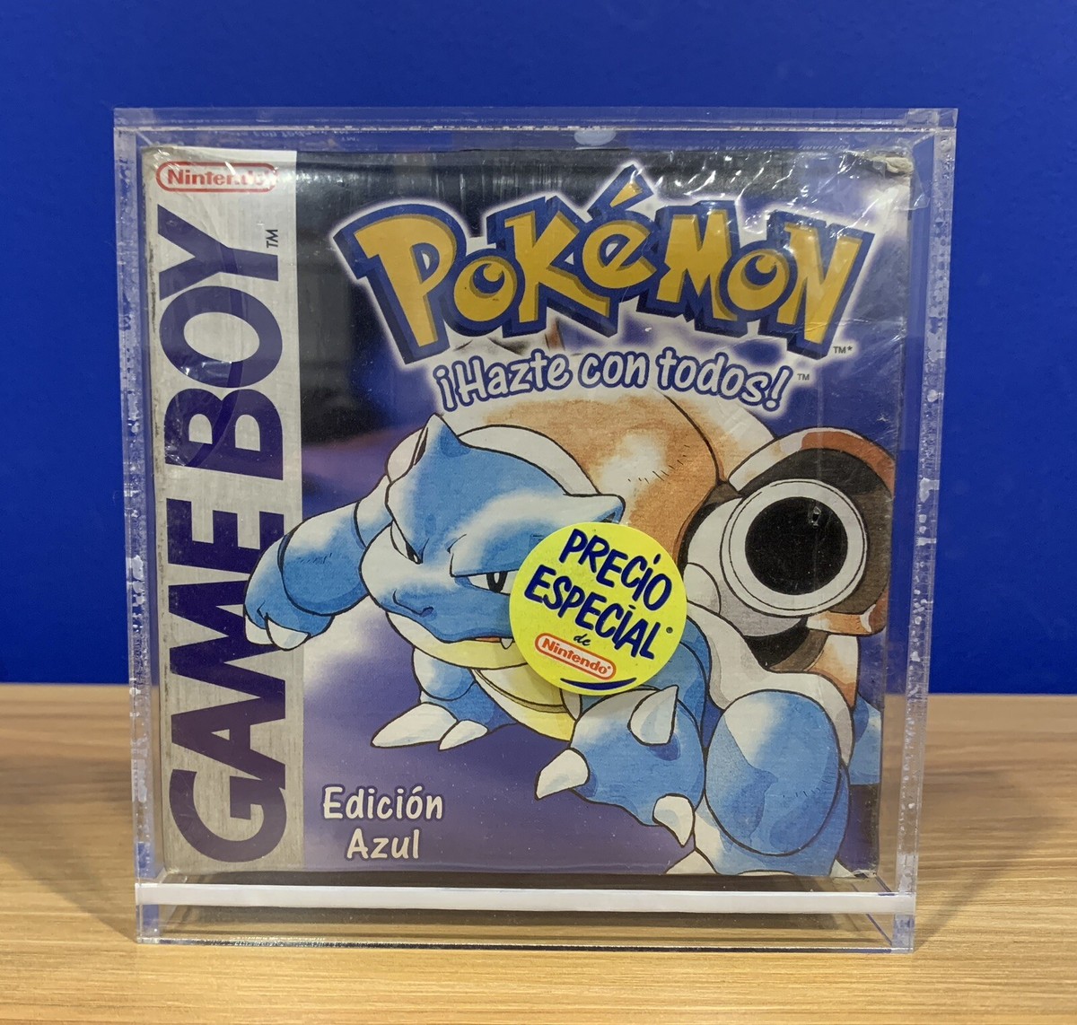 Pokemon Di Colore Blu Pokémon, Colore Superdofin E Pachirisu,