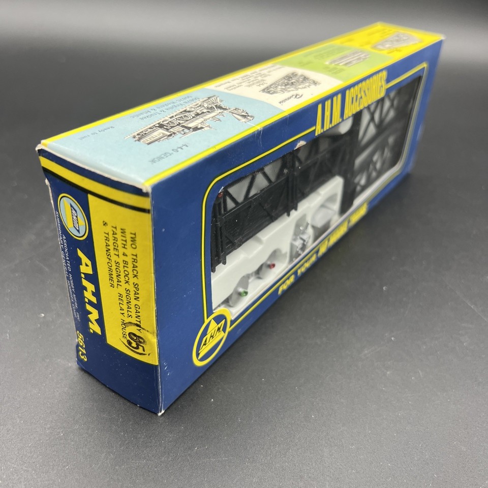 Vintage AHM Accessories for your HO Model Trains #5613 Gantry, Signal ...