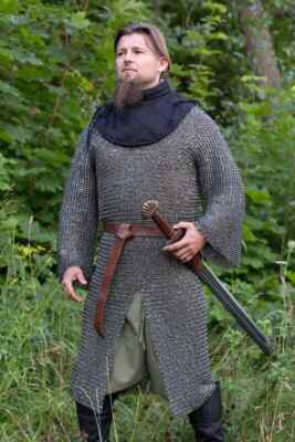 Medieval Riveted Chain Mail Shirt Reenactment LARP Armor Chainmail ...